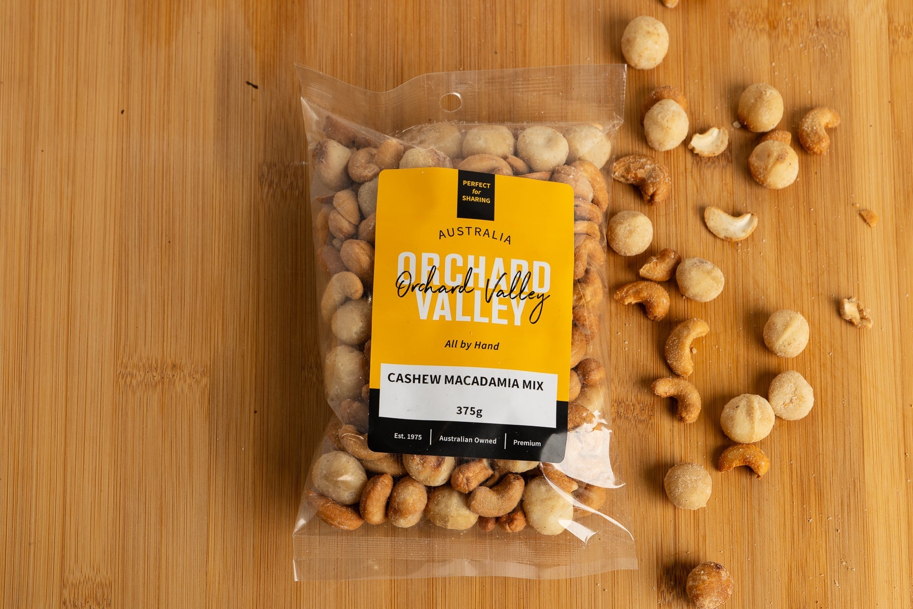 Cashew Macadamia Mix – Orchard Valley